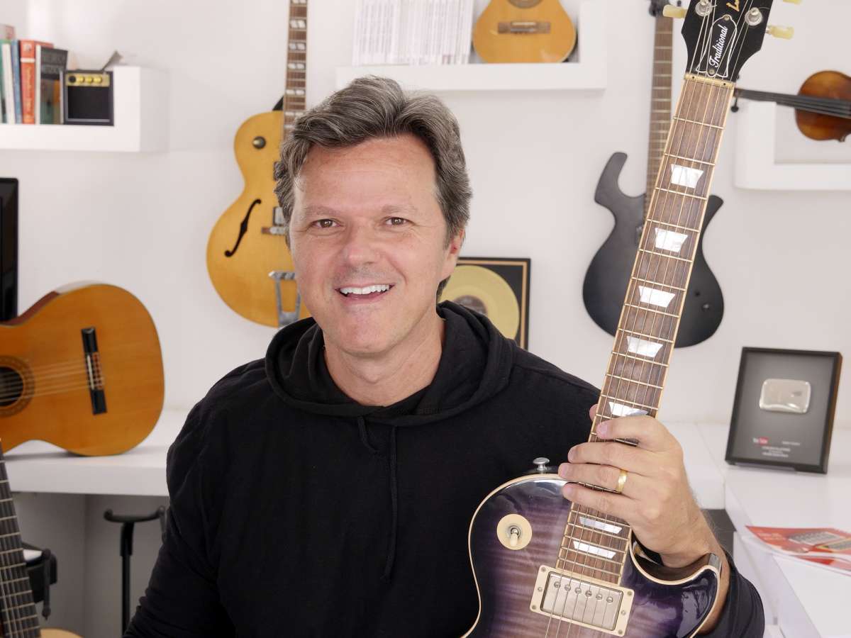 Heitor Castro bomba com videoaulas no YouTube MH - Mundo e Tecnologia