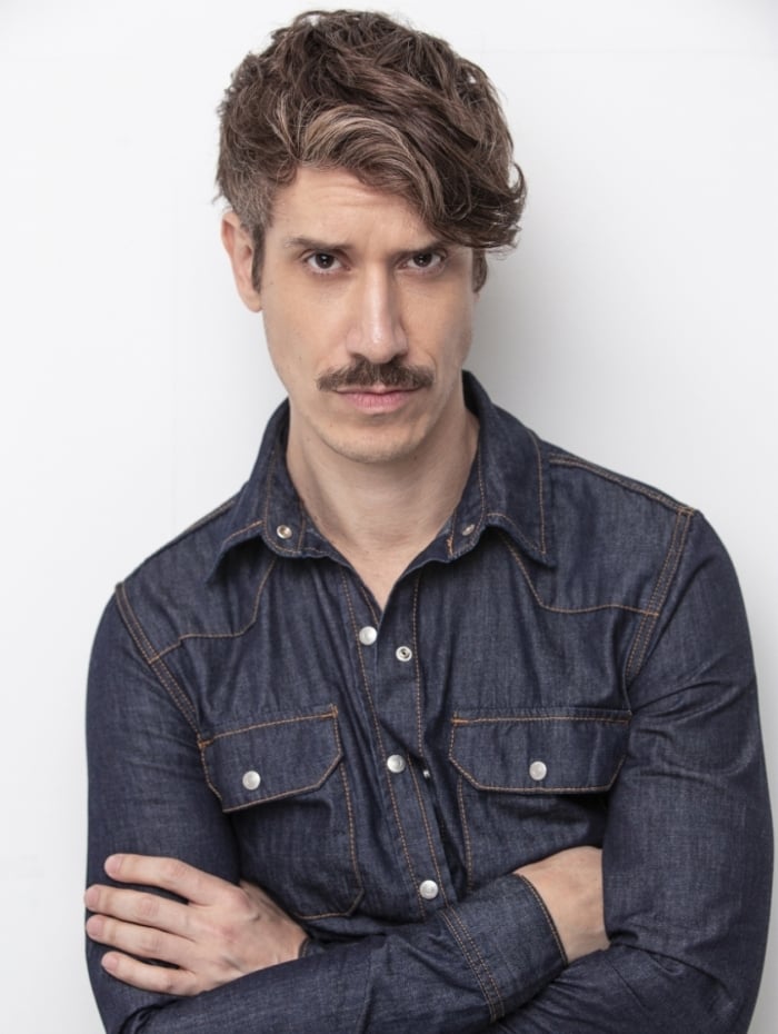 Theodoro Cochrane fala sobre personagem e polêmicas da novela 'O Sétimo ...