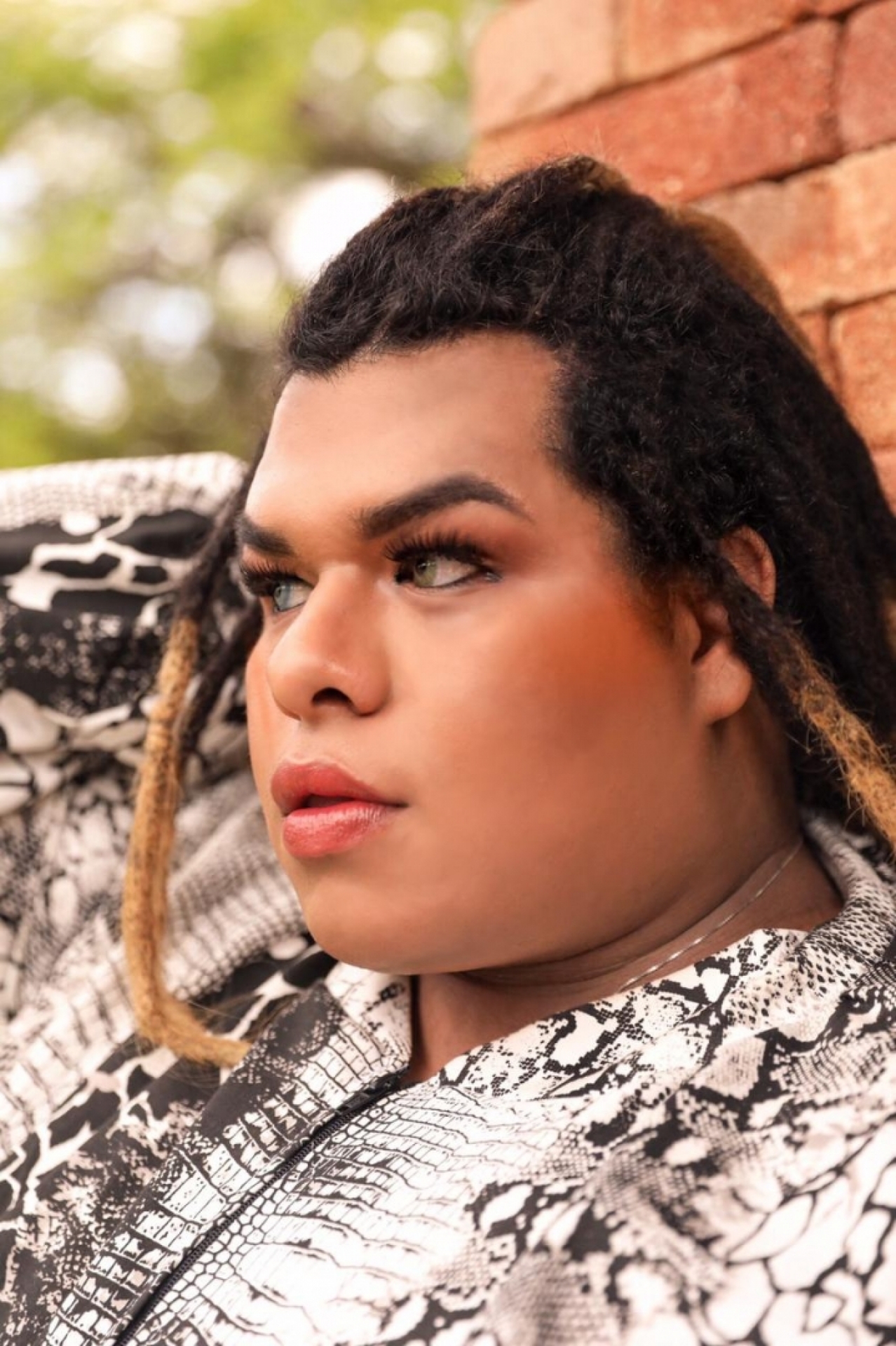 'Me sinto representada', diz Lady Chokey sobre marca de roupas da ...
