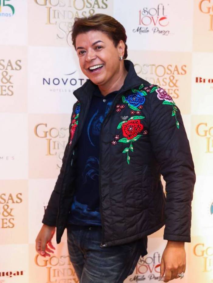 David Brazil agradece fã que tatuou seu rosto MH - Celebridades e TV