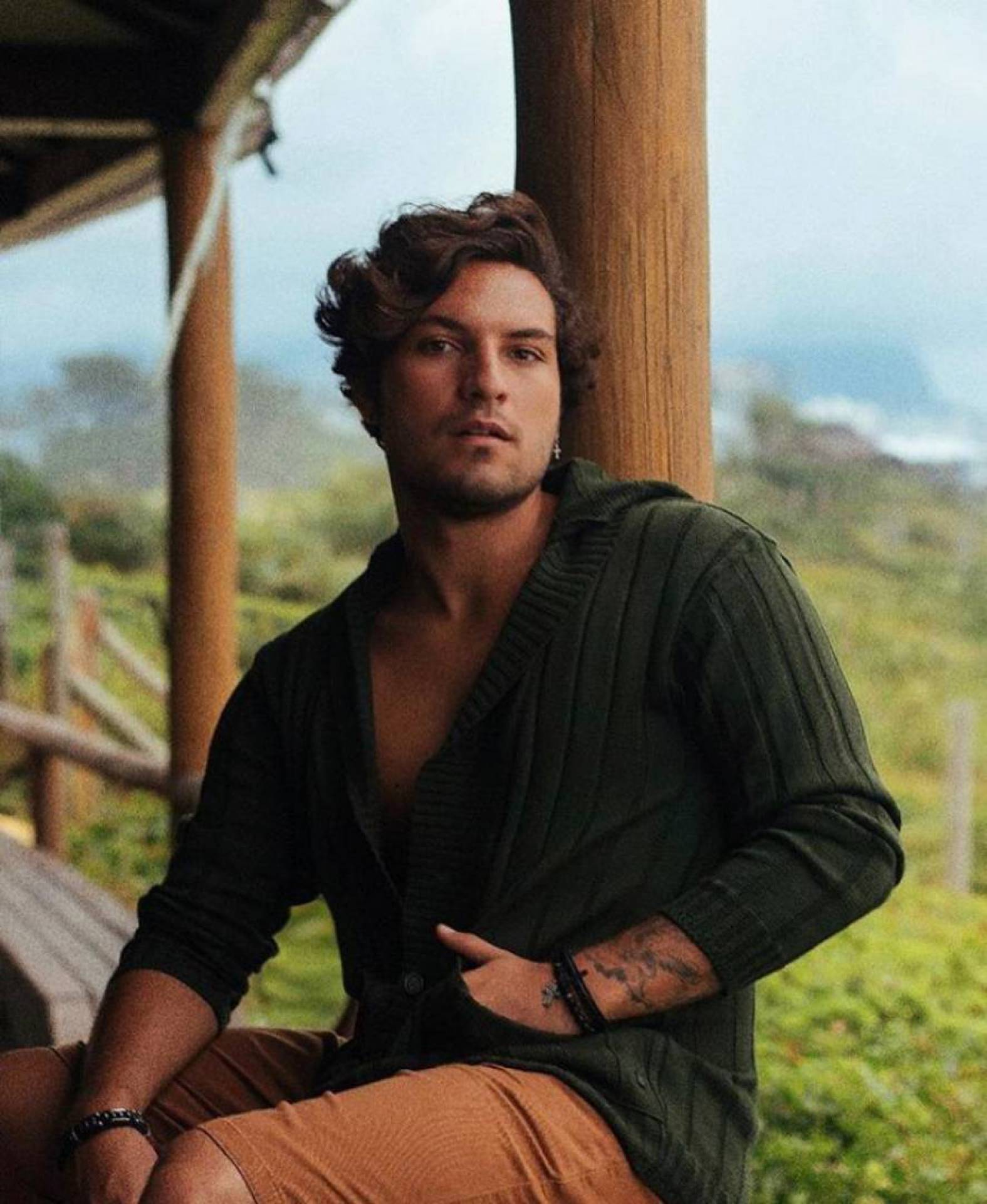 Richard Morales realiza a live 'Resenha dos Amigos' em seu Instagram MH ...