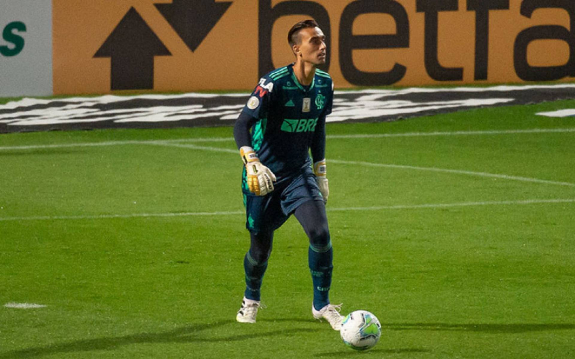 César pode ser o titular do Flamengo contra o Bahia; confira o ...