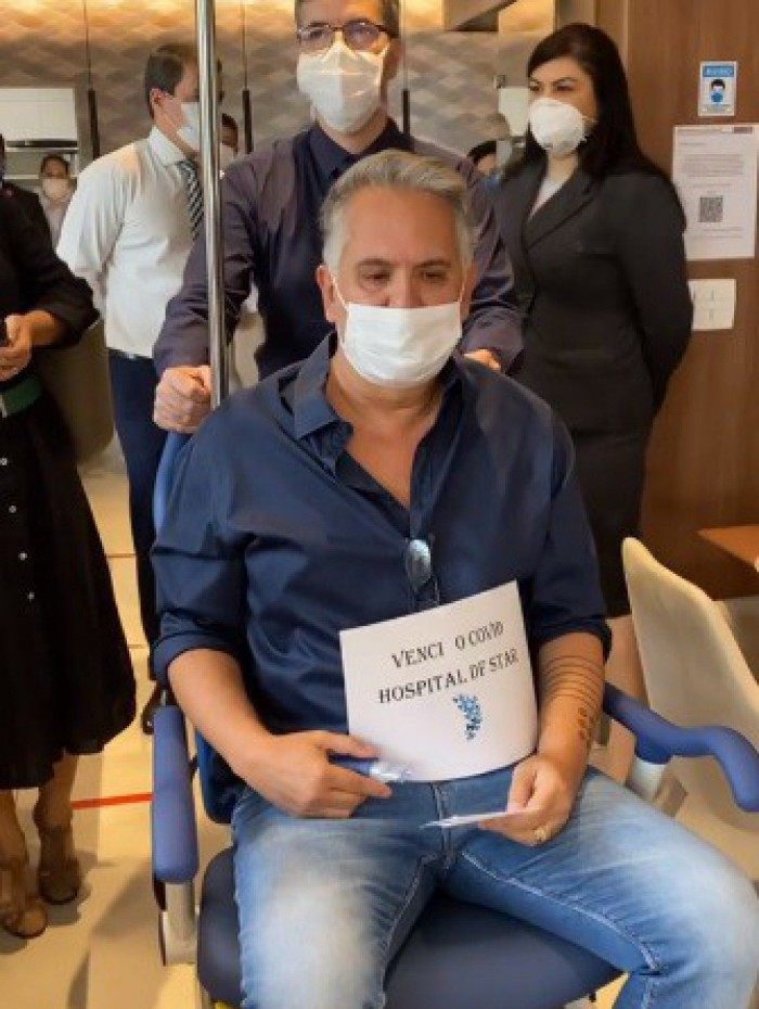Vídeo! Orlando Morais recebe alta do hospital