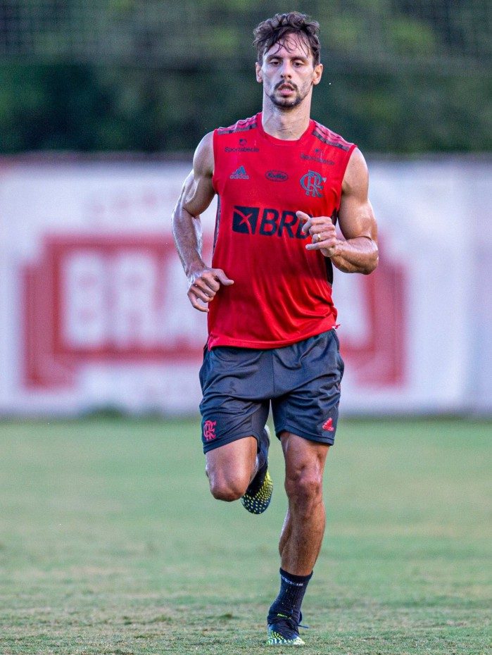Rodrigo Caio volta ao time do Flamengo contra o Madureira MH - Flamengo