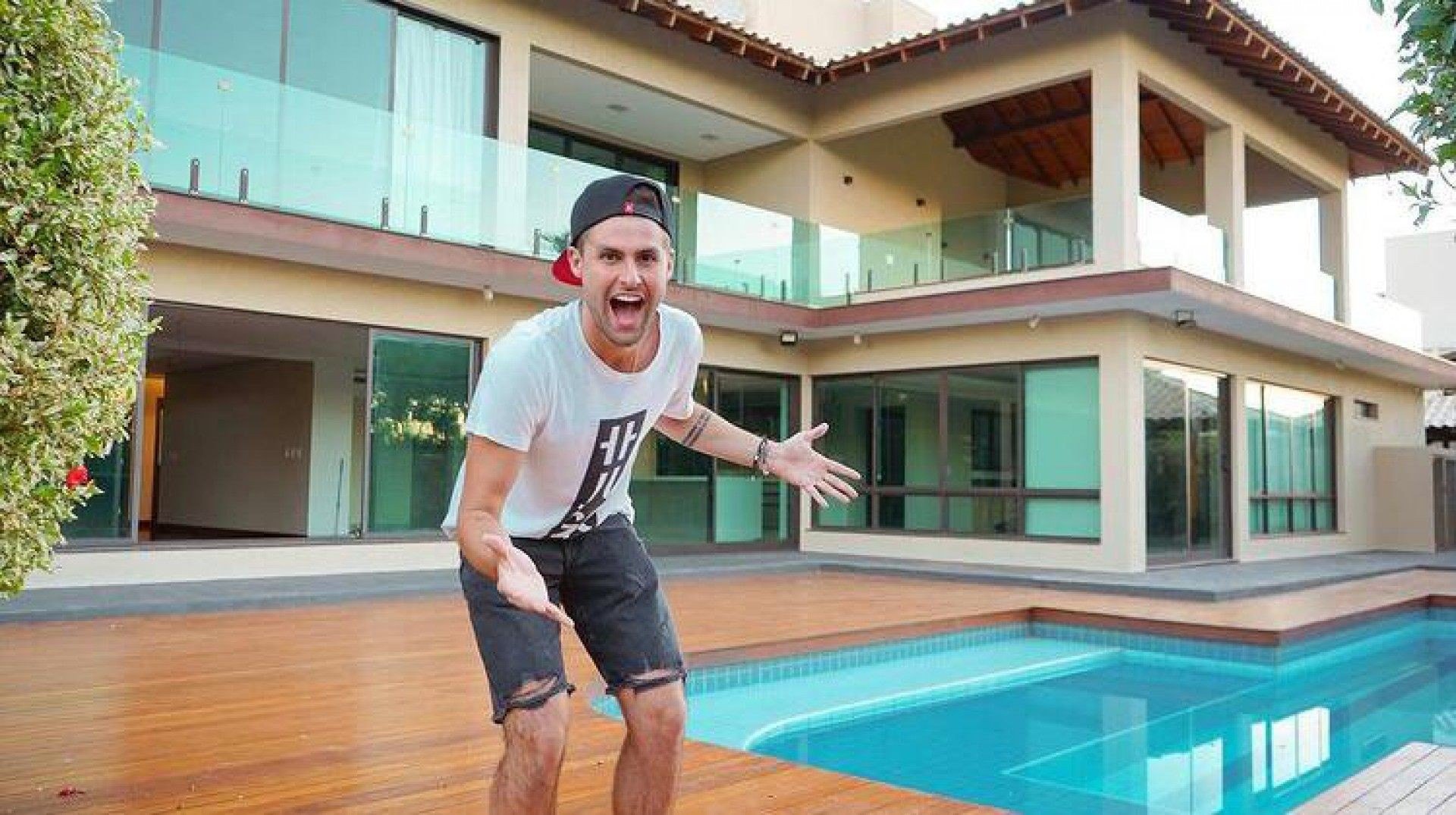 Com mais de 29 milhões de inscritos, Rezende aposta em novo canal no ...