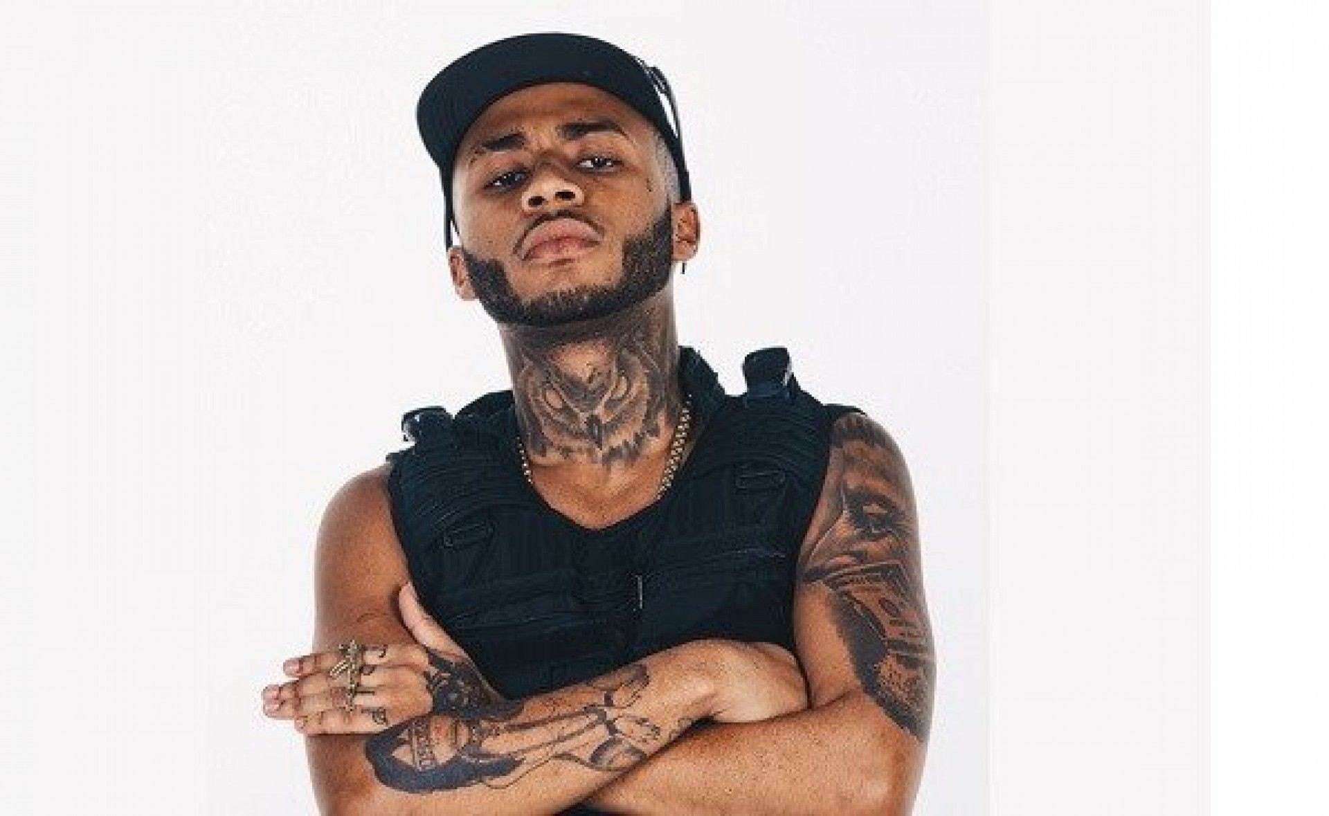 Orochi vem dominando as plataformas digitais MH - Julie Alves