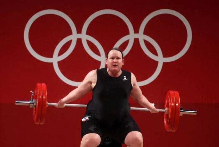 Laurel Hubbard, primeira transgênero da história dos Jogos Olímpicos ...