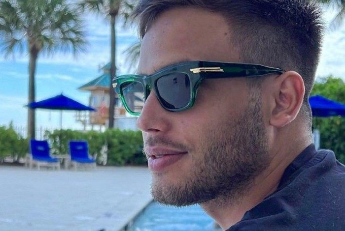 Jonathan Couto Sofre acidente de carro no Rio de Janeiro MH ...