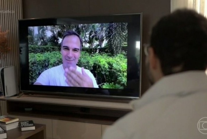 Tadeu Schmidt se emociona ao assistir Rodrigo Mussi falar sobre ... Tadeu Schmidt se emociona ao assistir Rodrigo Mussi falar sobre ...