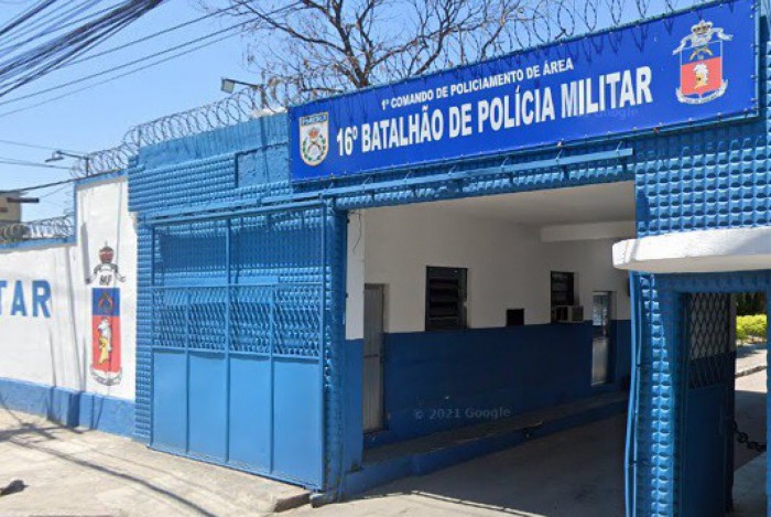 Polícia Militar realiza ações em comunidades do Rio MH - Polícia