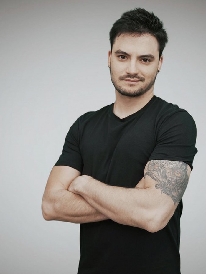 Felipe Neto aconselha seguidores: 'Sob nenhuma hipótese vote pensando ...