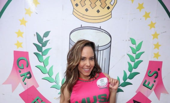 Renata Frisson, a Mulher Melão, é anunciada como musa da Mangueira MH ...