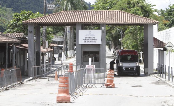 Após declaração de policiais, Light diz que não houve queda de energia ...