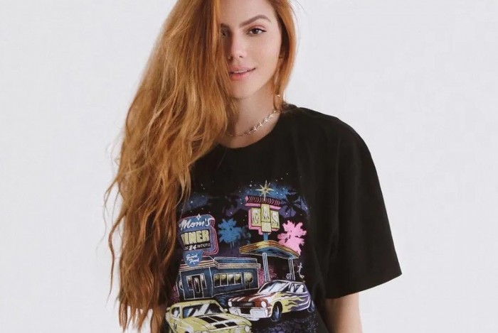 Sarah Poncio surpreende ao aparecer com novo look; veja MH ...