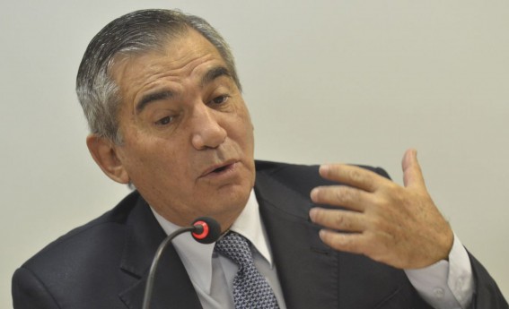 Governo nomeia Gilberto Carvalho como secretário de Economia Popular MH ...