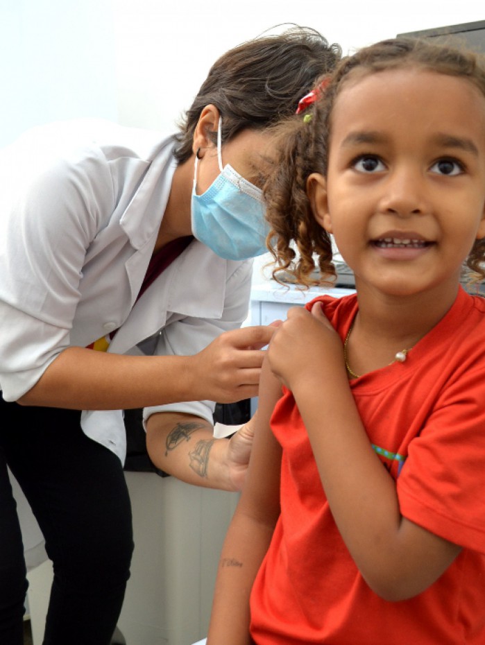 Aplicação da Pfizer Baby é ampliada para crianças de até quatro anos MH ...