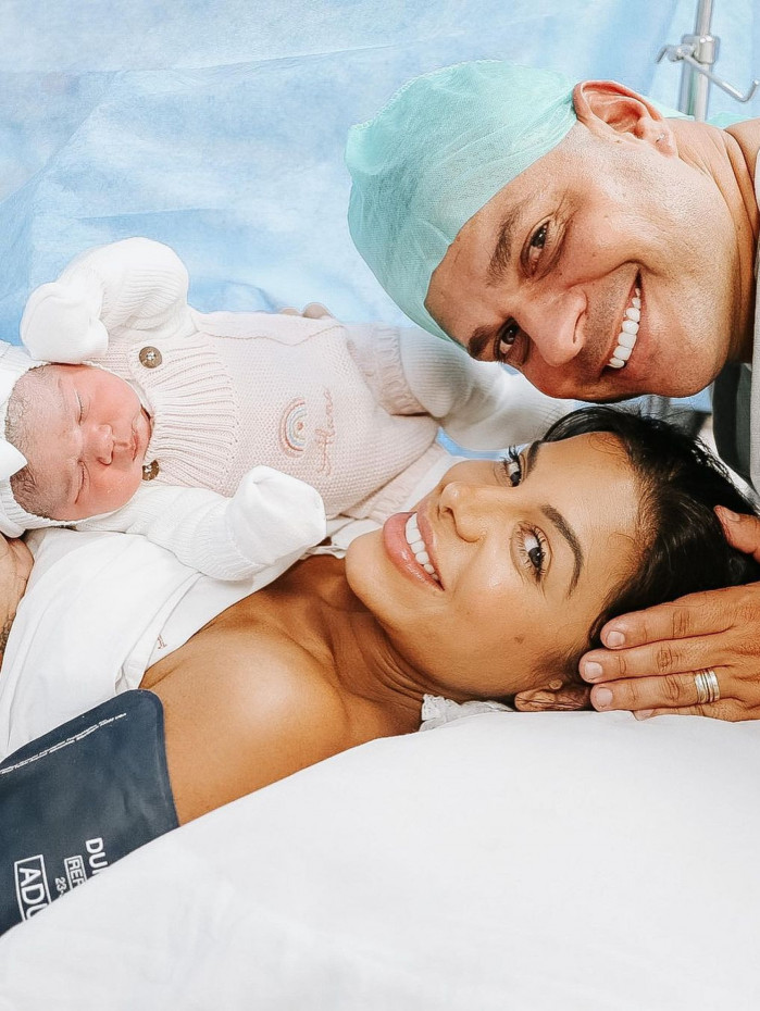 Evelyn Regly dá à luz Alana; veja o rostinho da bebê