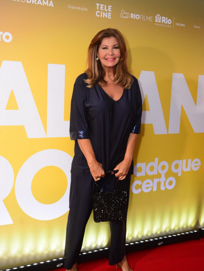 Roberta Close afirma ter tido relação com Erasmo Carlos, mas 'queria ...