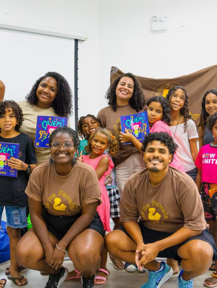 Projeto leva leitura a jovens do Complexo da Maré